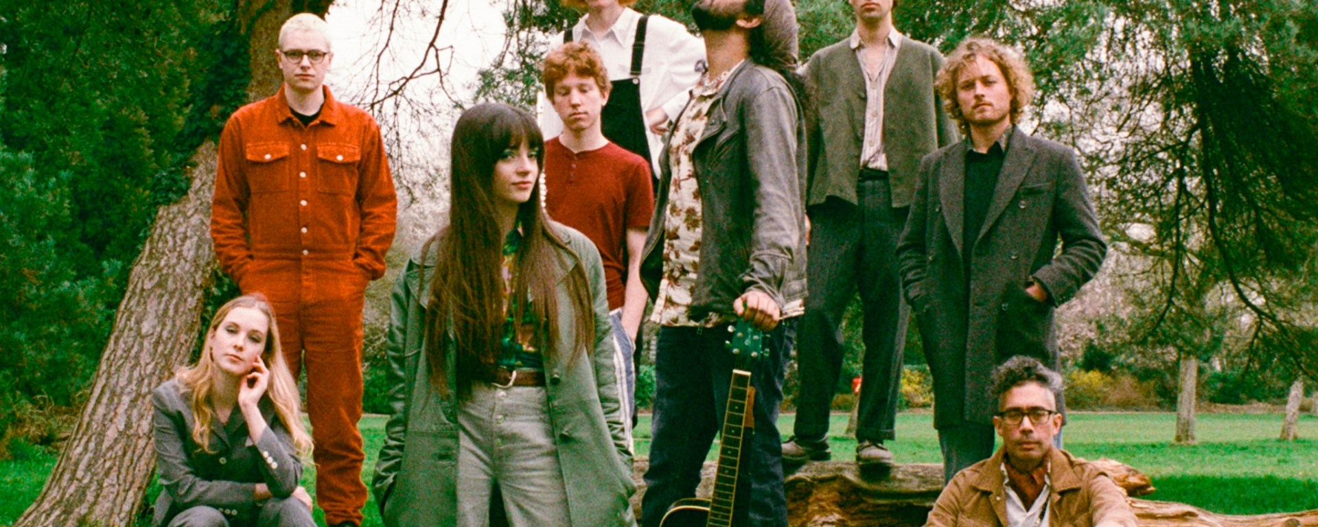 Mandrake Handshake share the swirling psychedelia of ‘Monolith’.