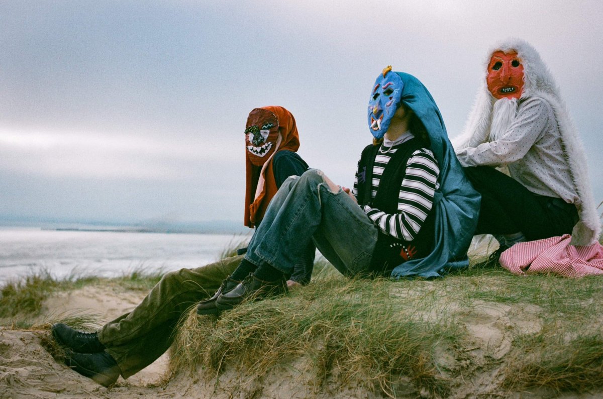 Death of a frontman and the rise of the masked musician. – Hard Of ...